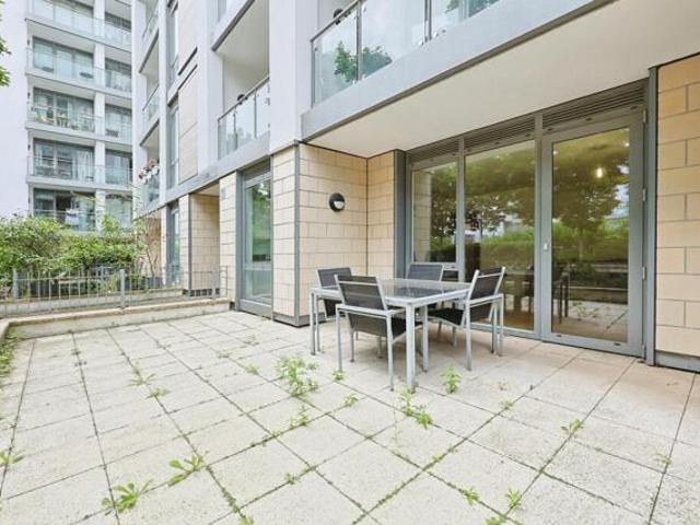 Apartment 3 Bedroom For Sale Brentford Greater London 600000 ES100854853