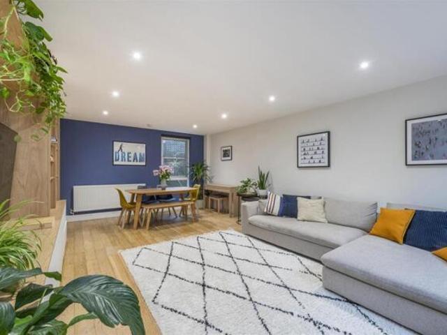 Apartment 3 Bedroom For Sale Camden Greater London 1250000 ES99344961