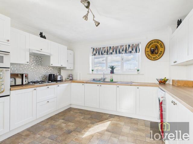Apartment 3 Bedroom For Sale Lincolnshire Lincolnshire 185000 ES98766058