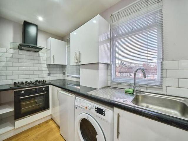 Apartment 3 Bedroom For Sale London Greater London 525000 ES100988140