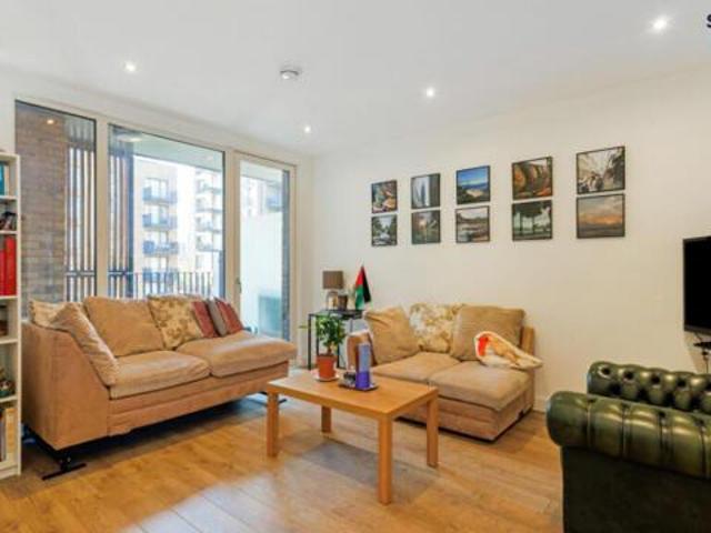 Apartment 3 Bedroom For Sale London Greater London 175500 ES100787019