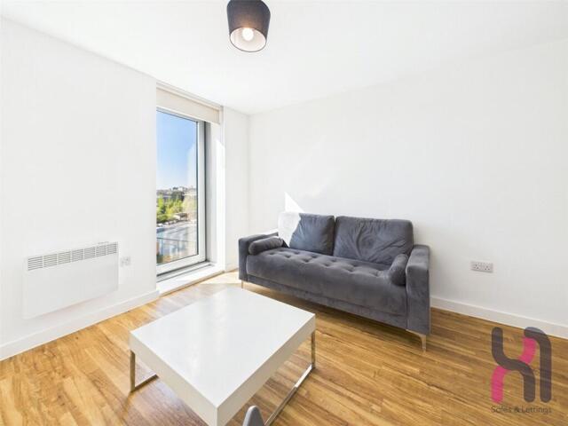 Apartment 3 Bedroom For Sale Salford Salford 230000 ELS101676336