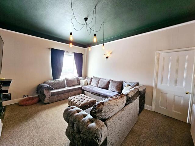 Apartment 3 Bedroom For Sale Scarborough North Yorkshire 150000 ES101931486