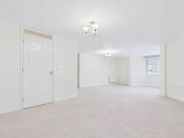 Apartment 3 Bedroom For Sale Shrewsbury Shropshire 325000 ES99523457