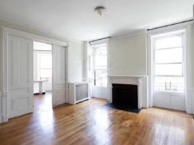 Apartment 3 bedrooms in Upper East Side