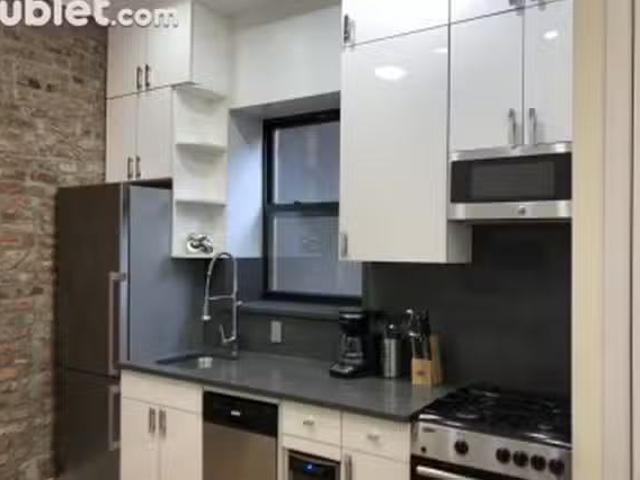 Apartment 3 bedrooms in Harlem East