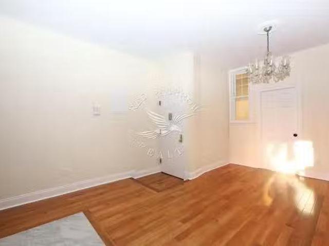 Apartment 3 bedrooms in Harlem East