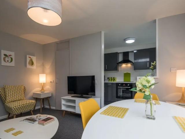 Apartment 3, Rivergreen, Varsity Clifton, Rivergreen, Varsity Clifton, Nottingham NG11, Room to rent, £932 pcm | PrimeLocation