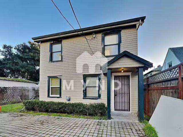 Apartment 1173 12th St