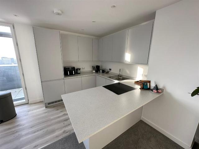 Apartment 11308, 4 Wharf End M17, 1 bed flat to rent, £1,150 pcm | PrimeLocation