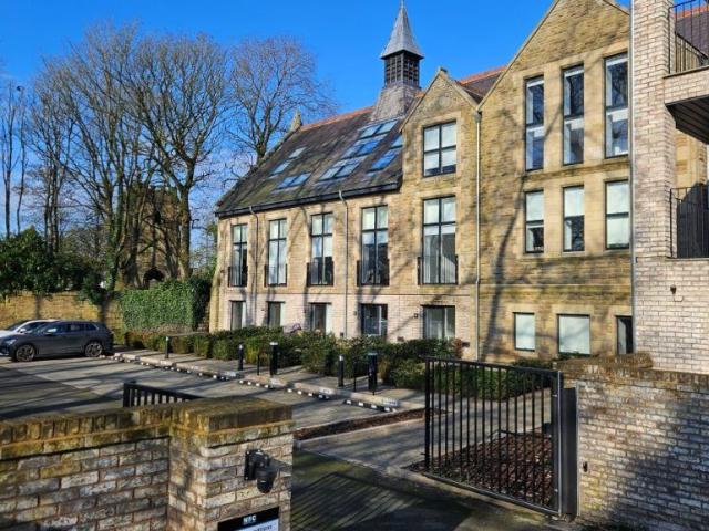 Apartment 11, The Old School House, Lea Gate, Bolton. BL2, 2 bed flat to rent, £1,300 pcm | PrimeLocation