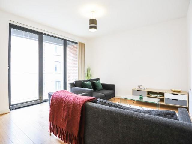 Apartment 133 Kings Dock Mill, 32. 2 bed apartment to rent £1,075 pcm £248 pw