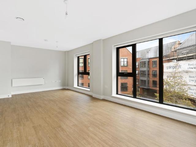 Apartment 14, Purl House, 10 Market. 2 bed apartment to rent £1,695 pcm £391 pw