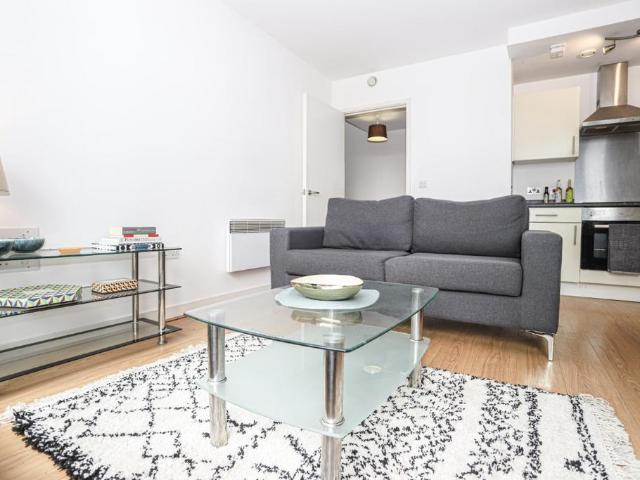 Apartment 154, Kings Dock Mill, 32. 3 bed apartment to rent £1,660 pcm £383 pw
