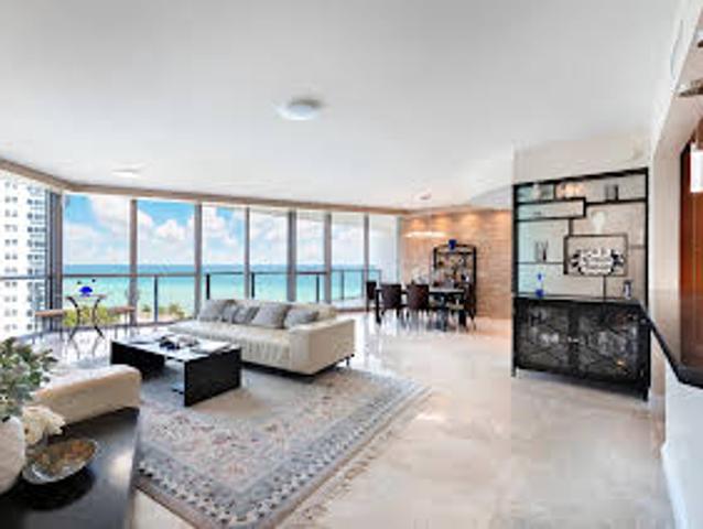 Contemporary apartment with pool