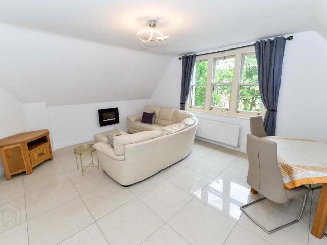 Apartment 17 Sandown Court 82 Sandown Road, Belfast, BT5 6GU