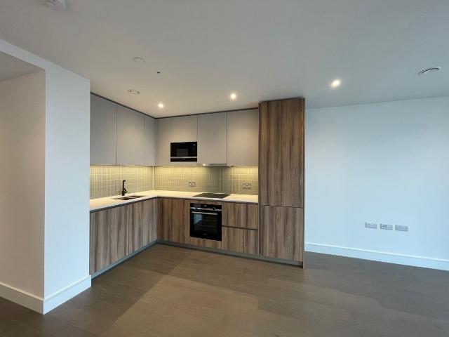 Apartment 1808, Hawksbury Heights, London SE17, 1 bed flat to rent, £2,700 pcm | PrimeLocation