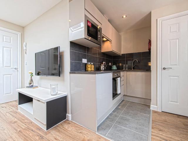 apartment 18 East Parade, 18 East Parade, Leeds, LS1 2BH, West Yorkshire, GB