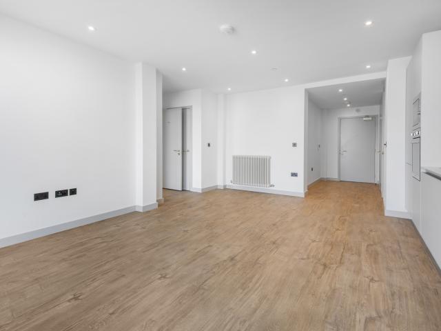 Apartment 193
