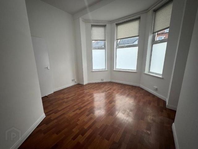 Apartment 1 32 North Parade, Belfast, BT7 2GG