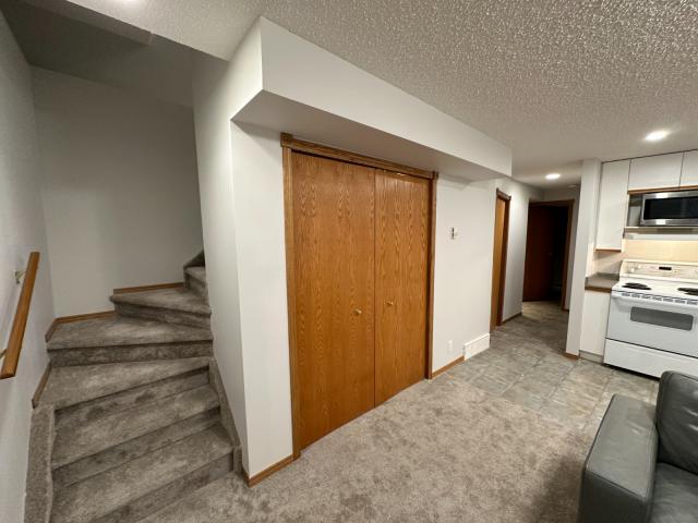 apartment 1 bedroom, Calgary AB T2Y 3N1 DS85552306