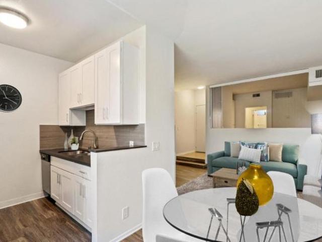 apartment 1 bedroom, Century City CA 90064 DLS88698196