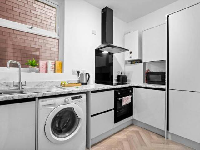 Apartment 1 Bedroom For Rent Birmingham Birmingham 3300 ES85314509