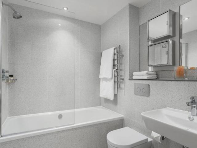 Apartment 1 Bedroom For Rent Brighton Brighton 5340 ES65826196