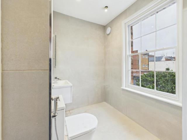 Apartment 1 Bedroom For Rent Cheltenham Cheltenham 2500 ES98921378