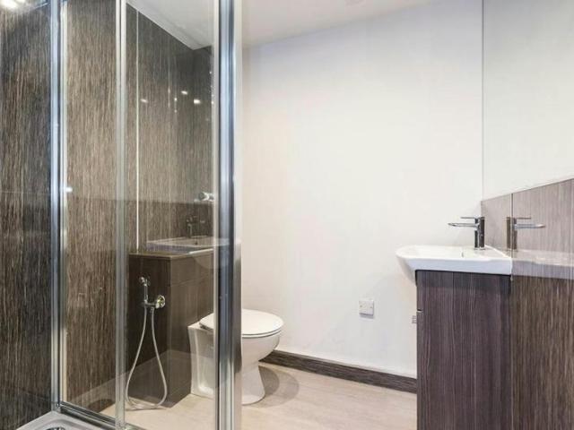 Apartment 1 Bedroom For Rent Leeds Leeds 2150 ES95114111