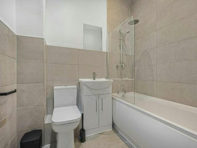 Apartment 1 Bedroom For Rent Liverpool Liverpool 1991 ES101587956