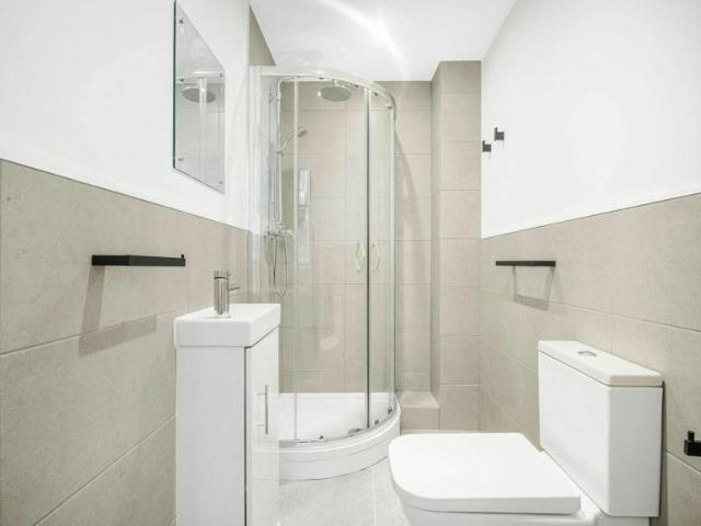 Apartment 1 Bedroom For Rent Liverpool Liverpool 2802 ES101587964