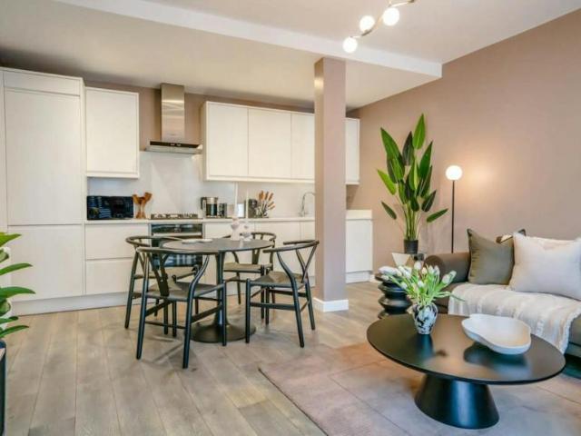 Apartment 1 Bedroom For Rent London London 10270 ES89137061