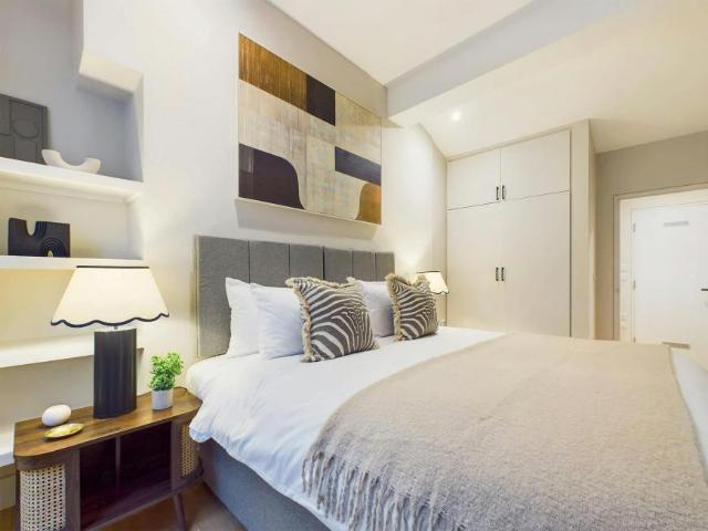 Apartment 1 Bedroom For Rent London London 11378 ES89145797