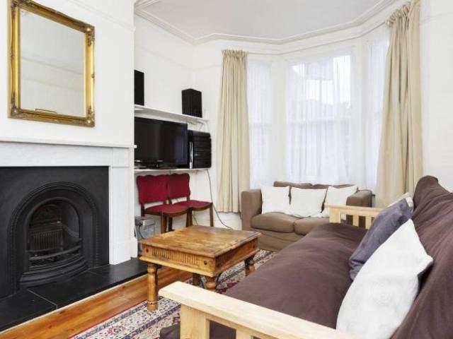 Apartment 1 Bedroom For Rent London London 2057 ELS101823896