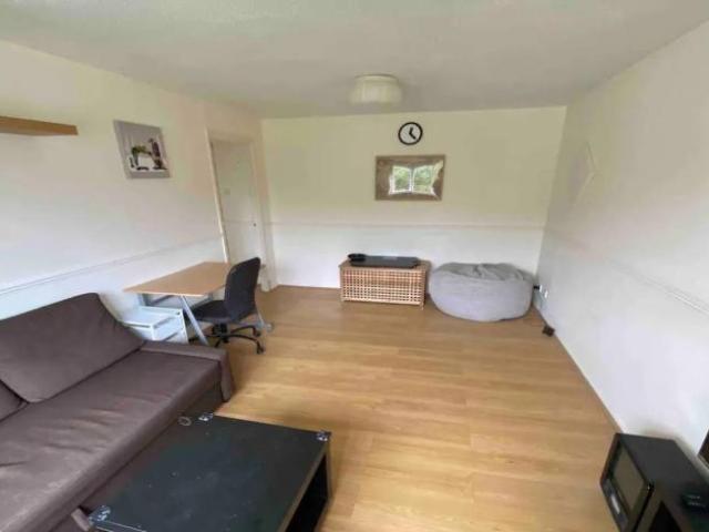 Apartment 1 Bedroom For Rent London London 2370 ELS101765121