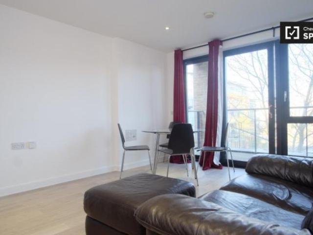 Apartment 1 Bedroom For Rent London London 2300 ELS101735275