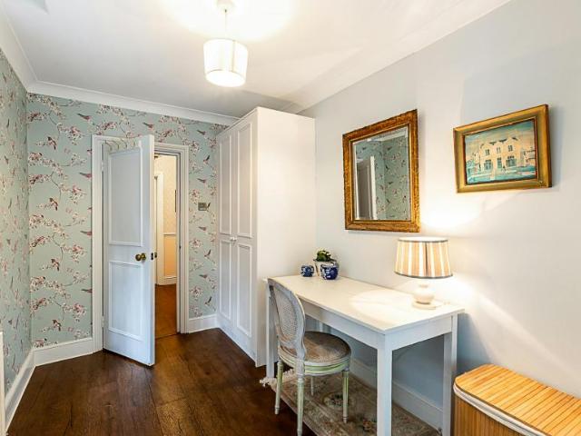 Apartment 1 Bedroom For Rent London London 2581 ELS100764764