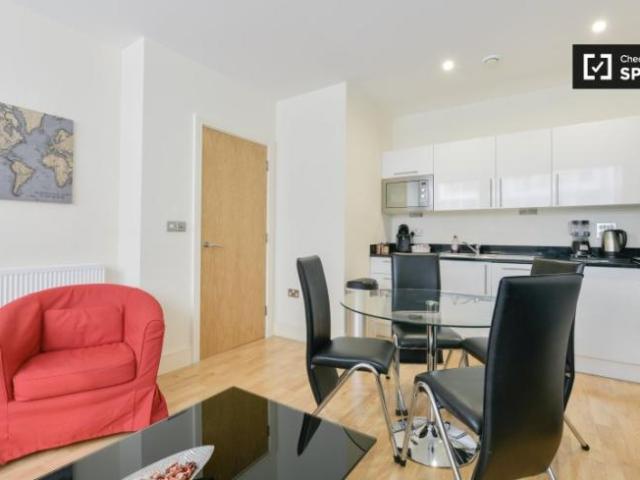 Apartment 1 Bedroom For Rent London London 2500 ES101841058