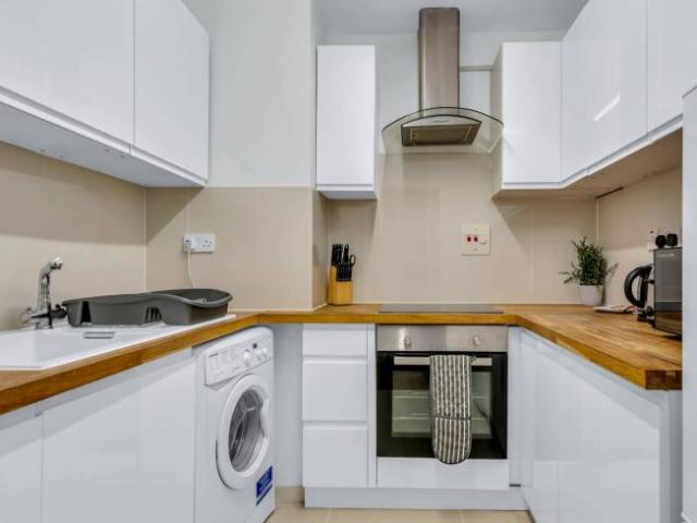 Apartment 1 Bedroom For Rent London London 2685 ELS101794281
