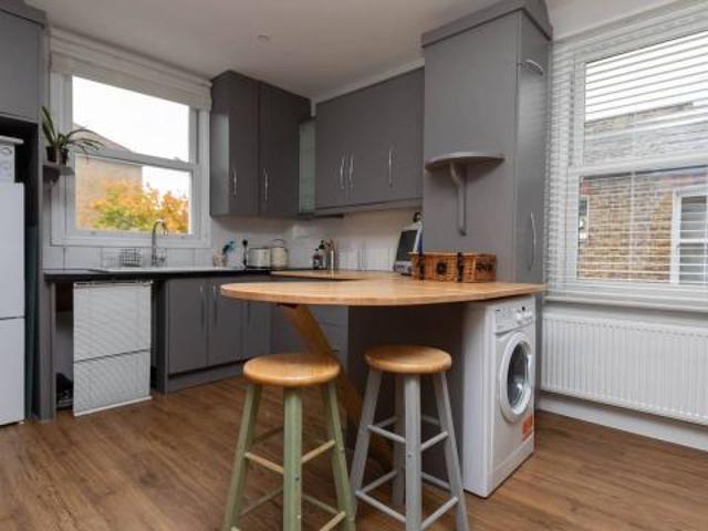 Apartment 1 Bedroom For Rent London London 2960 ELS71379772