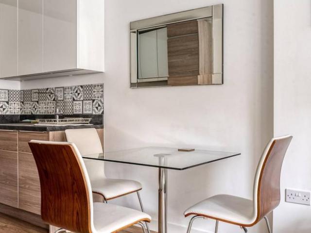 Apartment 1 Bedroom For Rent London London 3164 ES101994500