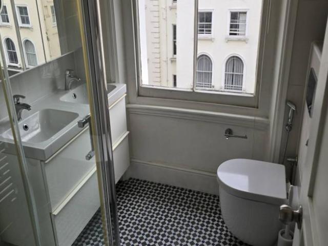 Apartment 1 Bedroom For Rent London London 3170 ES102580973