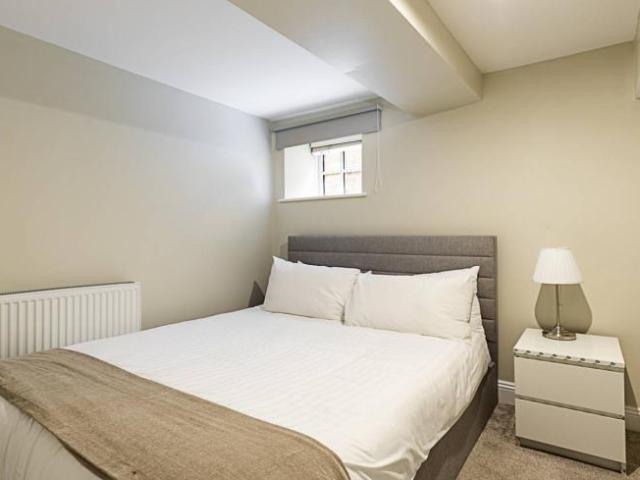 Apartment 1 Bedroom For Rent London London 3248 ELS97607663