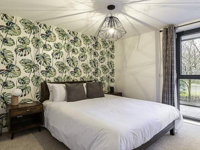 Apartment 1 Bedroom For Rent London London 3360 ELS97843609