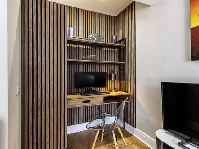 Apartment 1 Bedroom For Rent London London 3360 ELS102756378