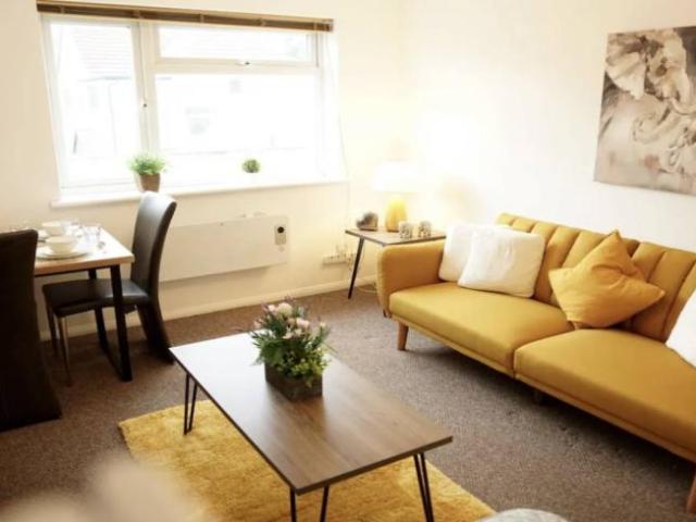 Apartment 1 Bedroom For Rent London London 3500 ELS101817782
