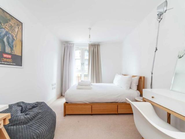 Apartment 1 Bedroom For Rent London London 3502 ES103092731