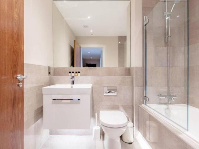 Apartment 1 Bedroom For Rent London London 4050 ES101834571