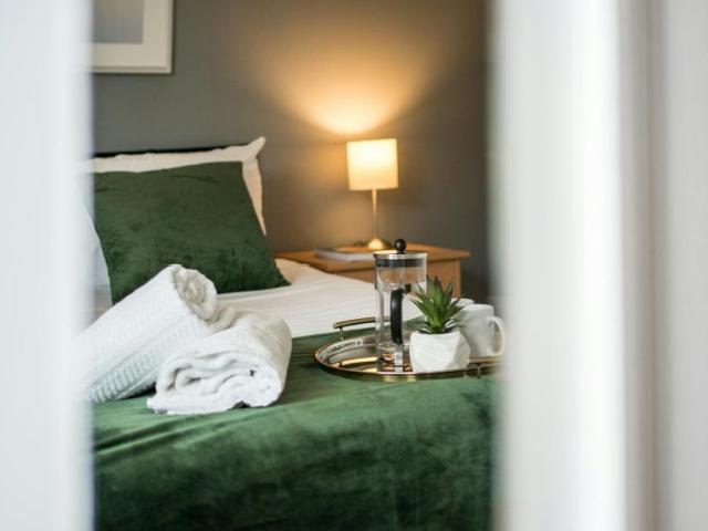Apartment 1 Bedroom For Rent London London 4123 ELS92661627